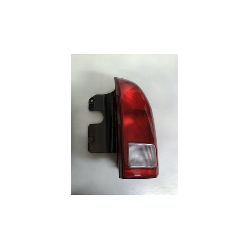 FARO TRASERO SUZUKI GRAND VITARA 98-05 SGVIL1